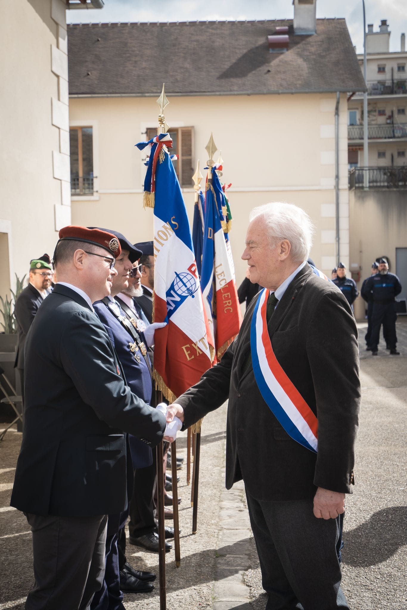 Hommage au Colonel Arnaud Beltrame – Christian CAMBON – Sénateur du Val ...